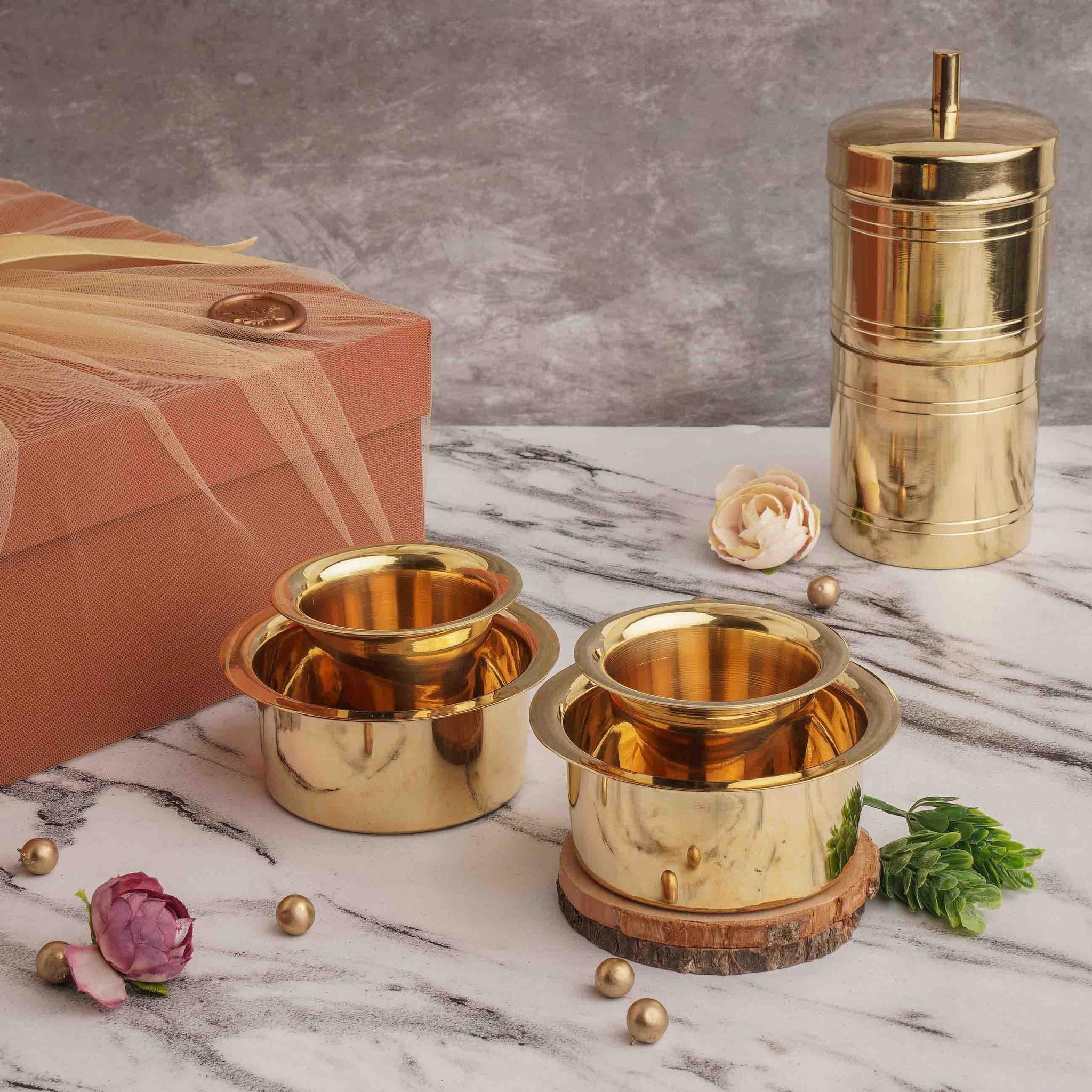 Authentic Gift: Buy Authentic Taste of Home Gift Box Online In India ...